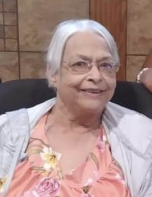 Sandra Counter - Memories Trees