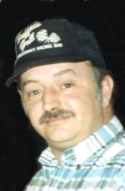 Kenneth J. Shafer - 2013 - Lind Funeral Home