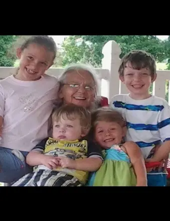 Mary Freeman 31823006