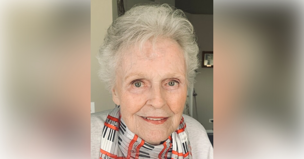 Obituary information for Mary Lou Smith