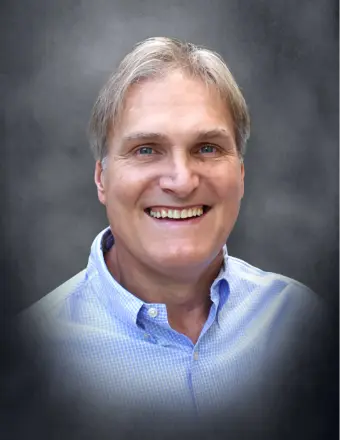 Dr. Robert Stringer 32084575