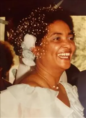 Vernetta "Tuit" McKee 32113508