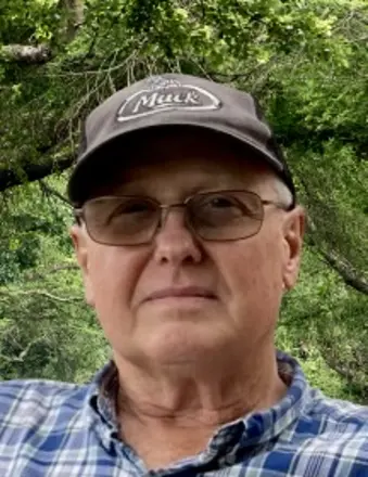 Obituary information for Dan Davis