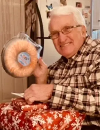 Larry Baldwin 32437868