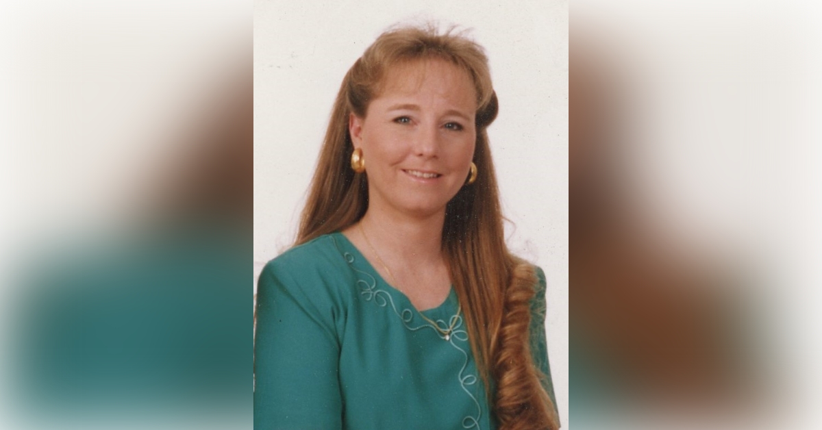 Obituary information for Shelly Lynn Waddell