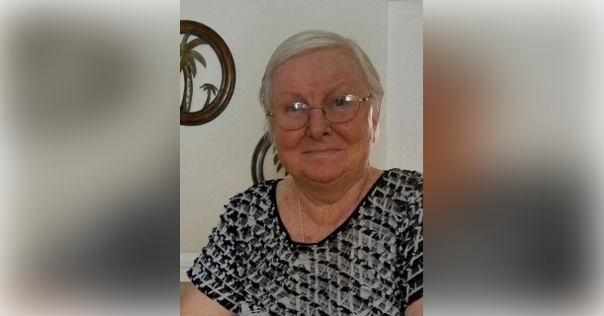 Obituary information for Marion Warren