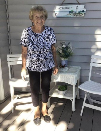 Carolyn Ann Arsenault Obituary - 2024 - Pistey Funeral Home
