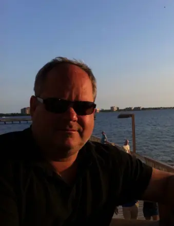 Obituary information for Darren Roberts