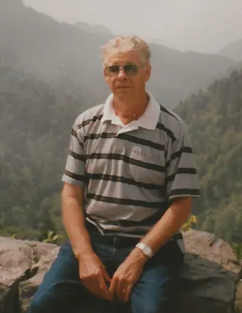 Obituary Listings | Globe Family Funeral Chapel