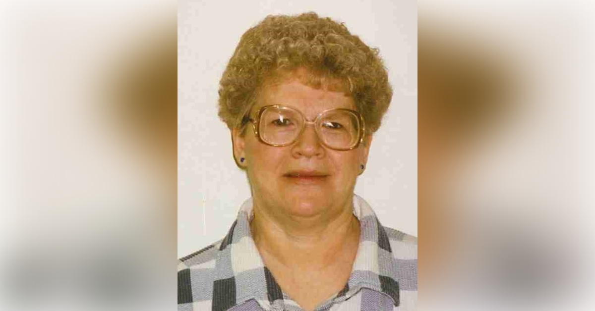 Obituary information for Phyllis Ross
