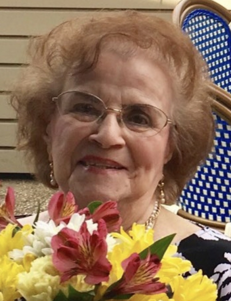 Helen Dolly Oprita - 2018 - Lynch and Sons - Clawson