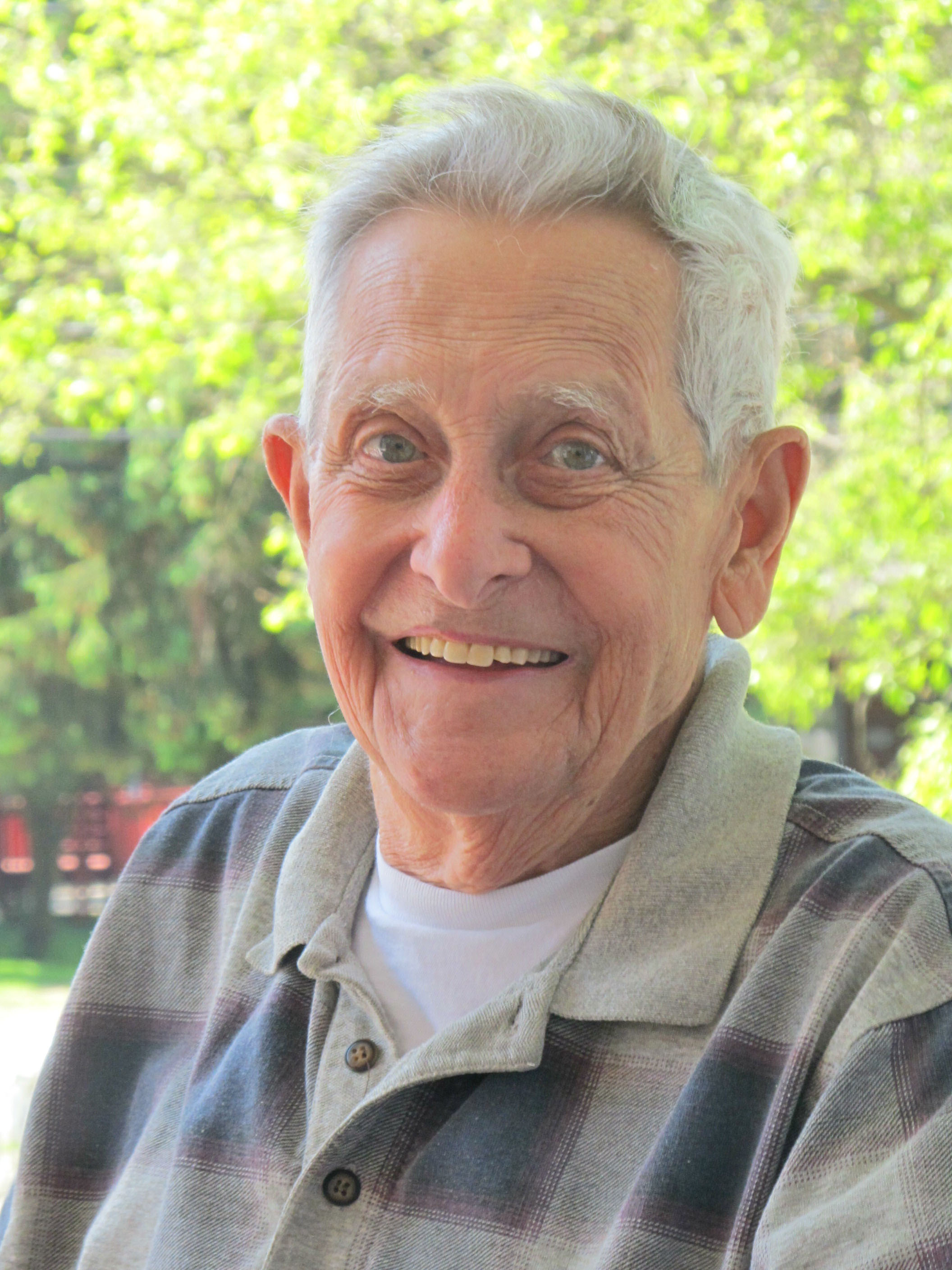 Gordon James Cole - 2013 - Mizner Funeral Home