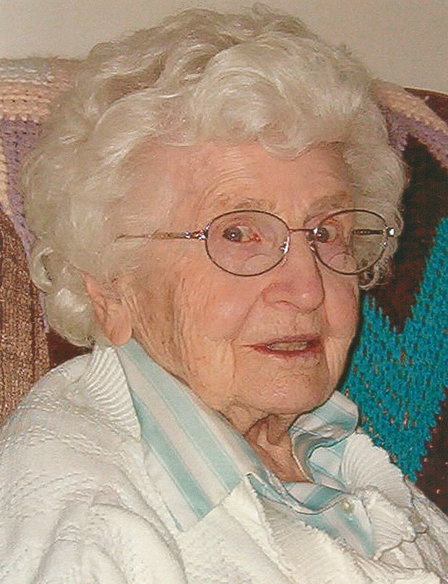 Vivian Grace Matilda Armstrong - 2015 - Everden Rust Funeral Services