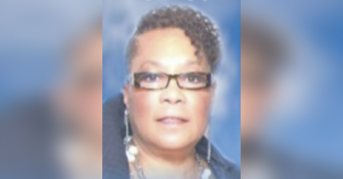 Juana Hall's Instagram, Twitter & Facebook on IDCrawl