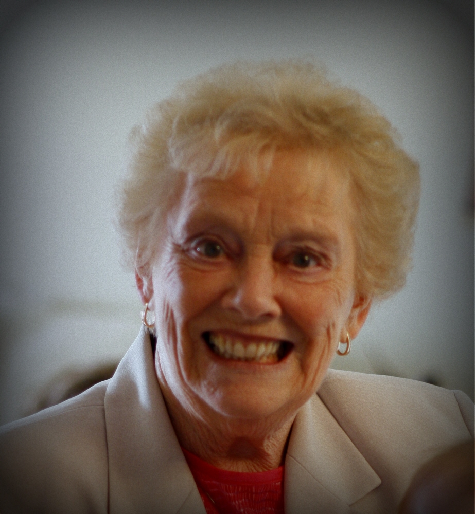 Phoebe Doris (Peet) Mullett - 2017 - Barretts Funeral Homes