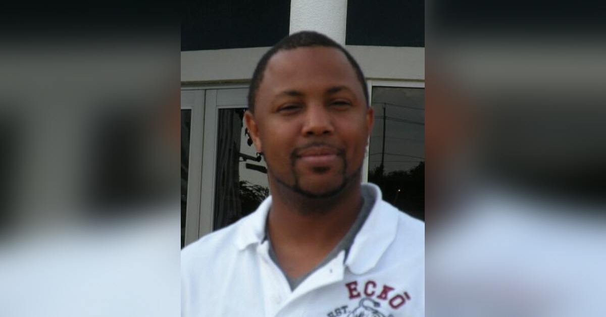 Obituary information for Gregory Elliott McKnight