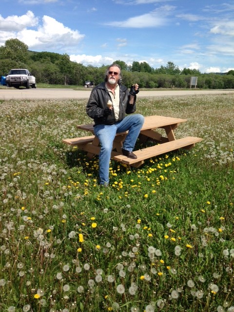 John Alexander MacFarlane (High River) - 2014 - Snodgrass Funeral Homes