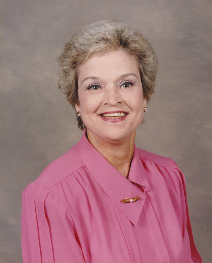 Laura Kissinger's Instagram, Twitter & Facebook on IDCrawl