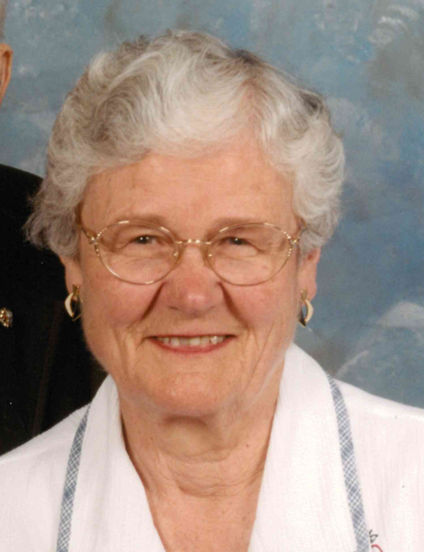 Anna Marie Moore - 2019 - Fuiten, Rose & Hoyt Funeral Home & Crematory