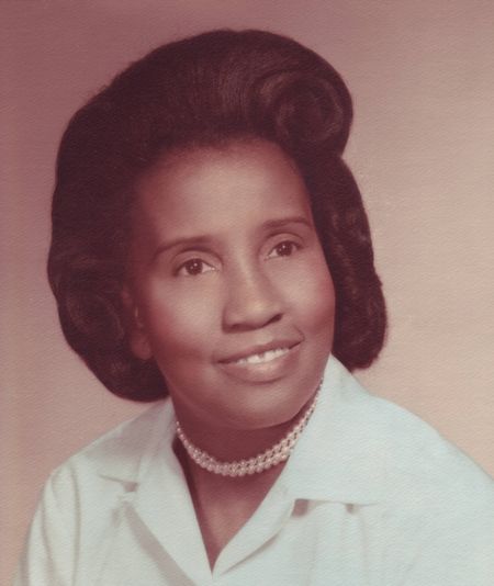 Ida Ruth Chambers - 2009 - Morton's Mortuary