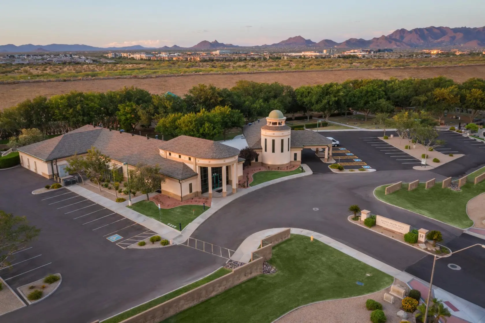 Scottsdale, AZ Funeral Home, Cremation, Cemetery - Hansen