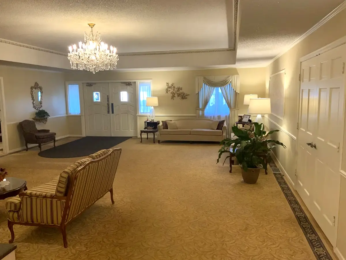 Our Beautiful Funeral Home in Saginaw | Snow Funeral Home