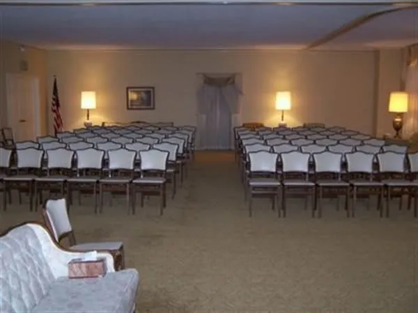 Our Beautiful Funeral Home in Saginaw | Snow Funeral Home