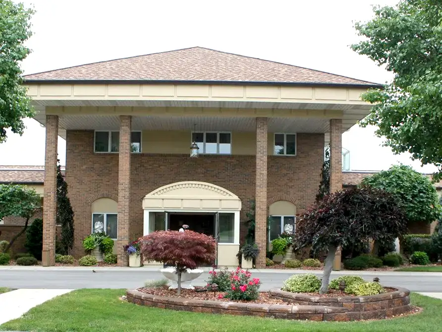 Our Beautiful Funeral Home in Saginaw | Snow Funeral Home