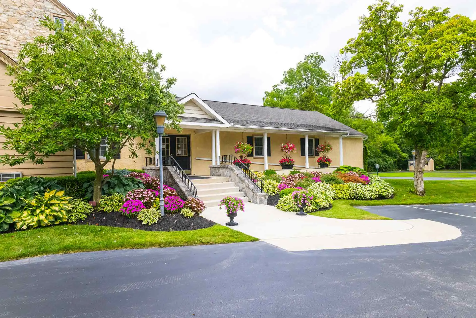 Tour Our Facilities | James J. Terry Funeral Home Inc.