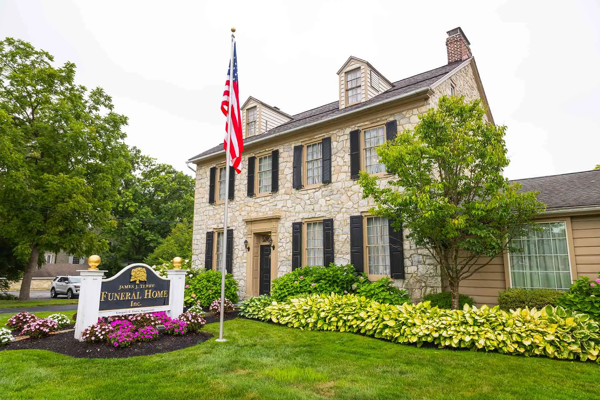 Tour Our Facilities | James J. Terry Funeral Home Inc.