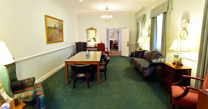 Riverside Chapel | Altmeyer Funeral Homes & Crematory