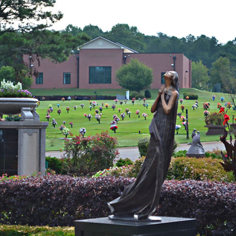 Funeral Home & Crematory / Southern Cremations & Funerals