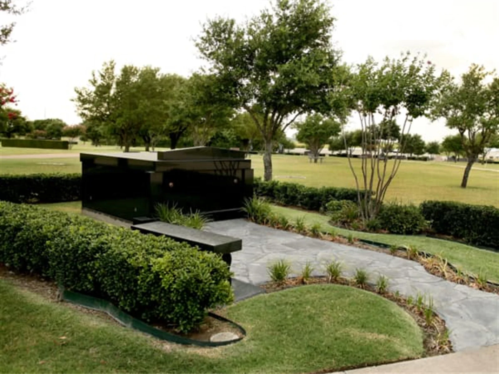 Tour Our Grounds | Rest Haven Funeral Home