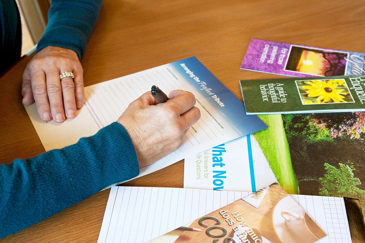 Preplanning Checklist | Holmans Funeral & Cremation Service