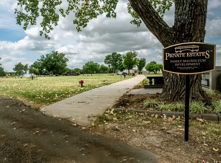 Our Facilities | Resthaven Funeral Home & Memory Gardens