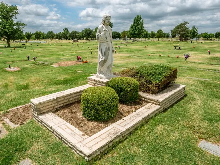 Our Facilities | Resthaven Funeral Home & Memory Gardens